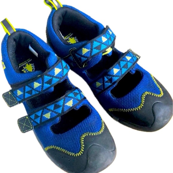 New Balance | Shoes | New Balance 552 Sneaker Water Shoe | Poshmark